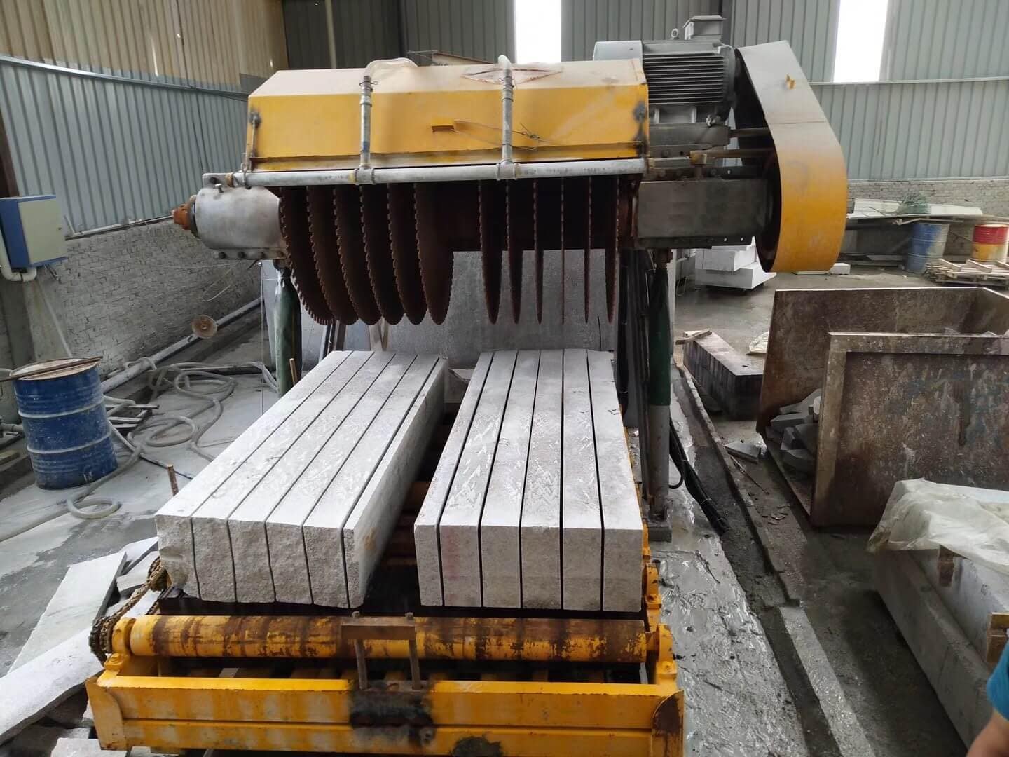 Cutting Machine for Kerbstone | MosCut Stone Machine
